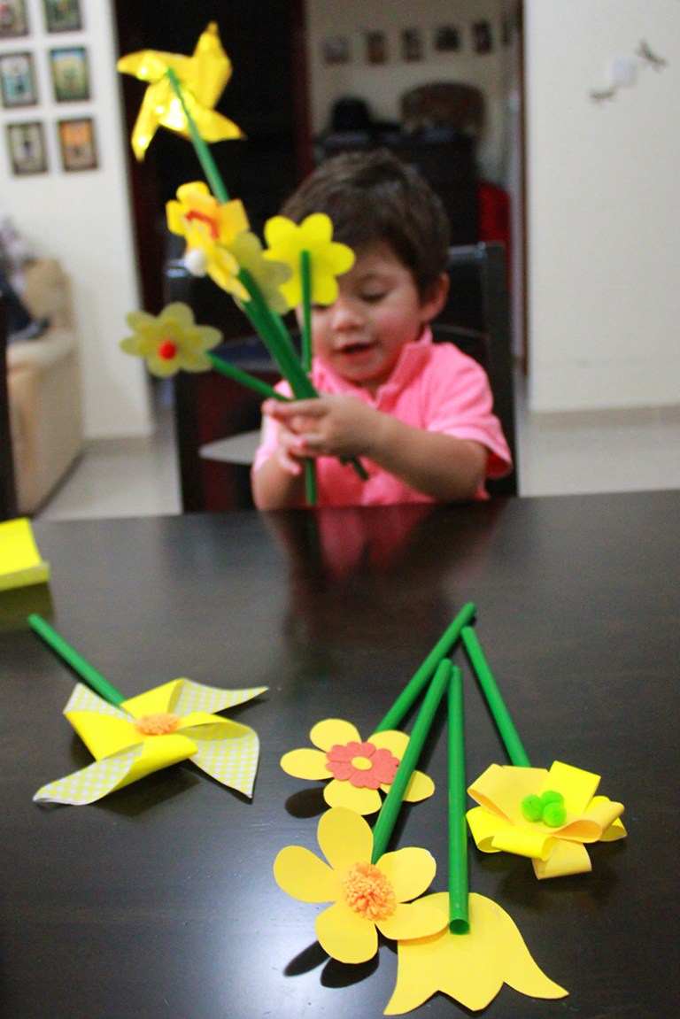 kids spring/Easter crafts, yellow flowers (DIY- step by step) | marmite ...