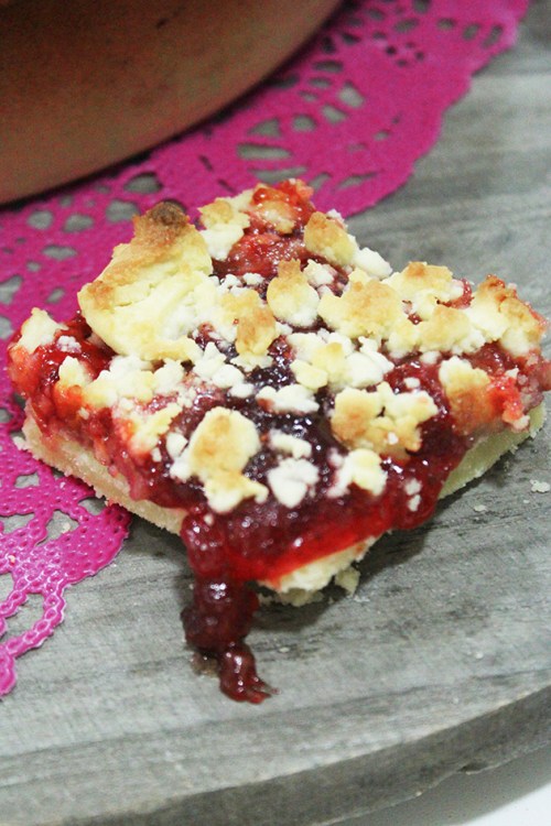 Strawberry jam crumble tart | marmite et ponpon