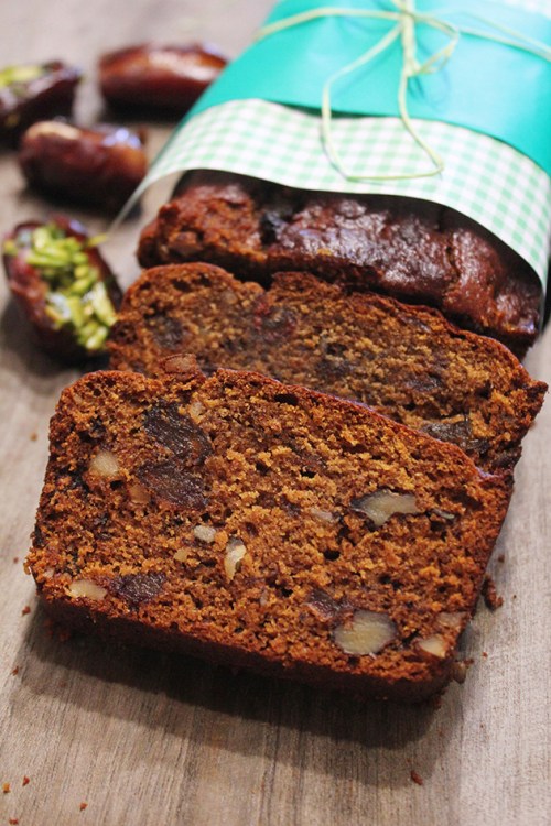 A recipe to elevate your date cake to the next level | marmite et ponpon