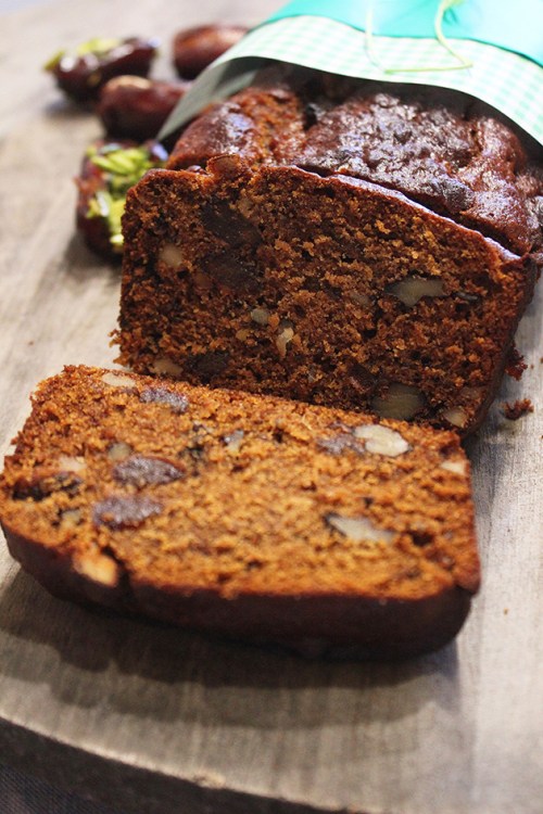 A recipe to elevate your date cake to the next level | marmite et ponpon