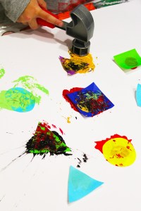 Guess, smash and splash -kids art activity | marmite et ponpon