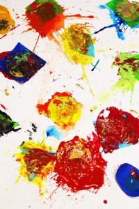 Guess, smash and splash -kids art activity | marmite et ponpon